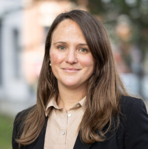 Kelsey I. Schweitzer - Litigation Lawyer - DRM